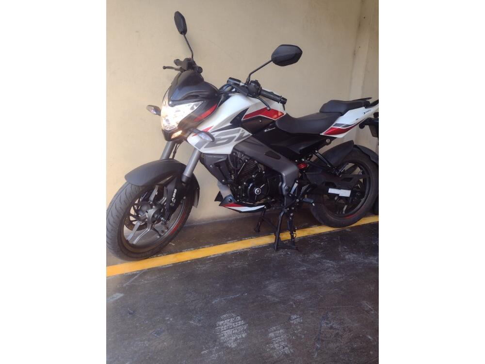 Bajaj Dominar Não Informado 25/25 Branco - 4749841 - Belo Horizonte