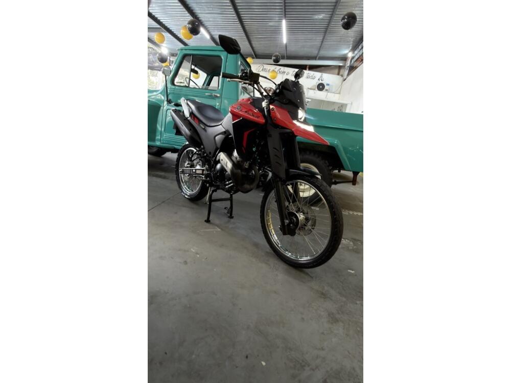 Yamaha XTZ 250 Lander Manual 25/25 Vermelho - 4868653 - Seminovos